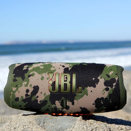 Jbl charge 5         .