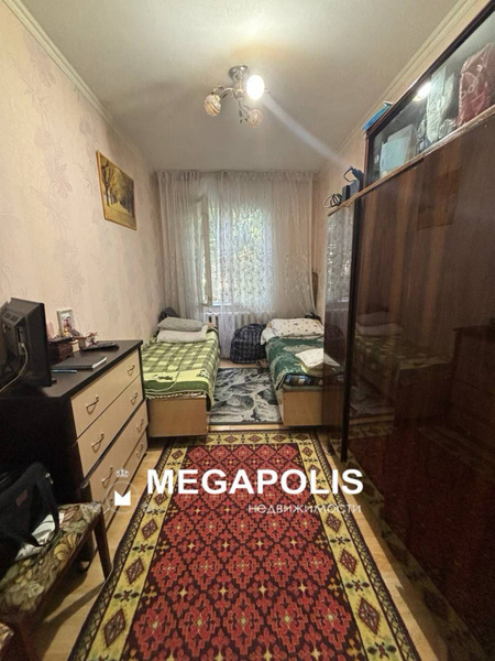 Продается 2*3 комнатна/3этаж Разделка Чиланзар 3кв