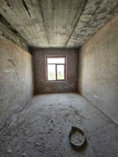 2 xonali 65m² 6-qavat uy sotiladi
