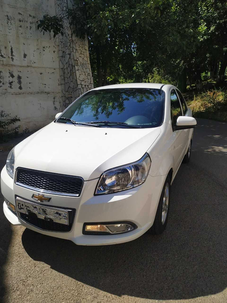 Nexia 3/  2 позиция, механика.  2018гв. Пробег 127000км