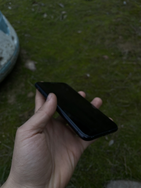 Iphone XR          .