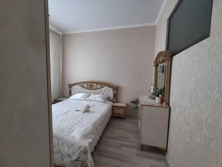 Продаётся Квартира2 ком 44м2 с ЕвроРемонтом возле Чорсу 1 горбольница;
