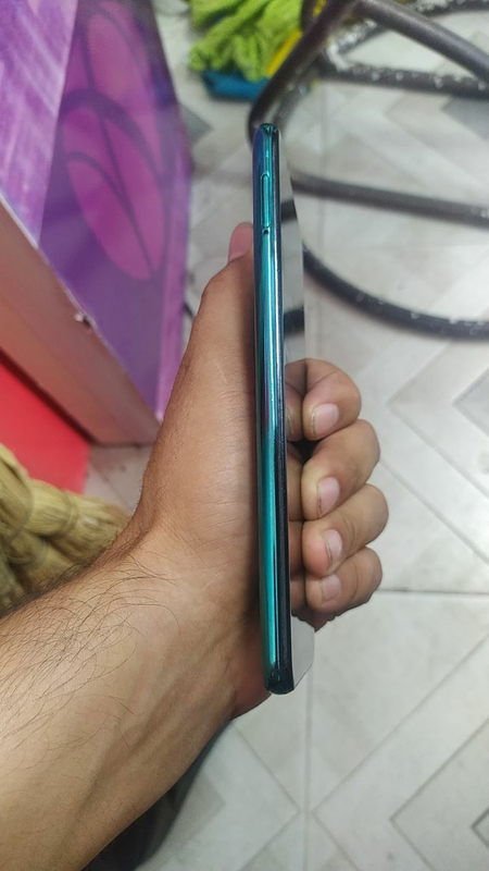 Tecno spark comon 15 srochna sotiladi