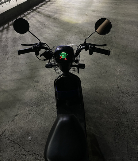 Skutr moto yangi