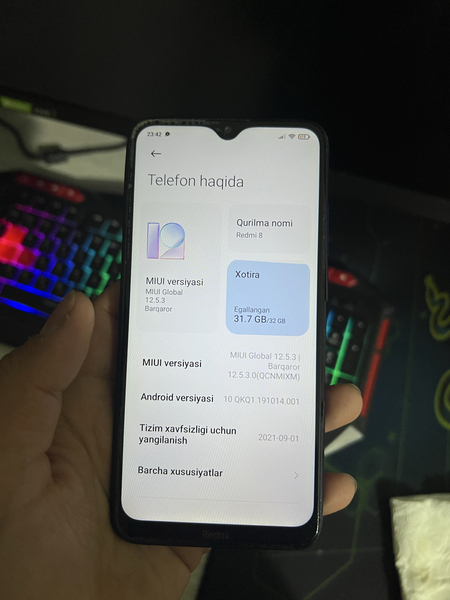 Redmi 8.