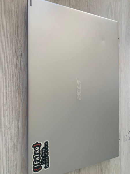 acer core i5 - 1135G7 2.4GHz 8/512