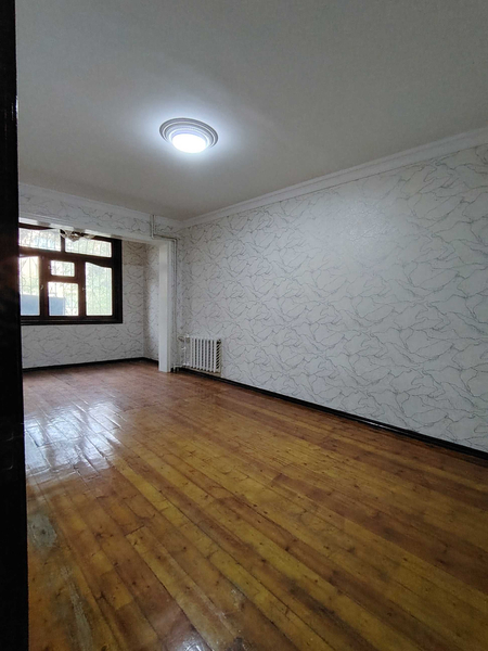 Срочно Кадишева бозори яқинида 3/1/4 уй сотилади (170909)