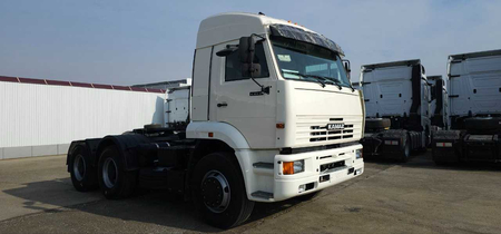 Тягач КАМАЗ 6460 6х4