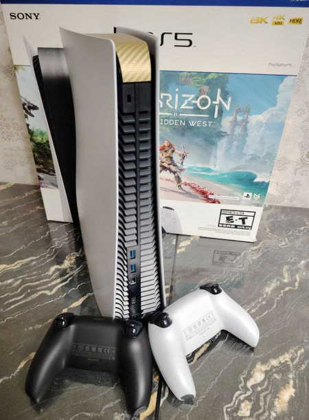 PlayStation 5 c дисководом