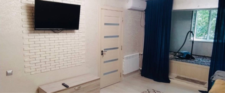 Квартира кизларга 90$
