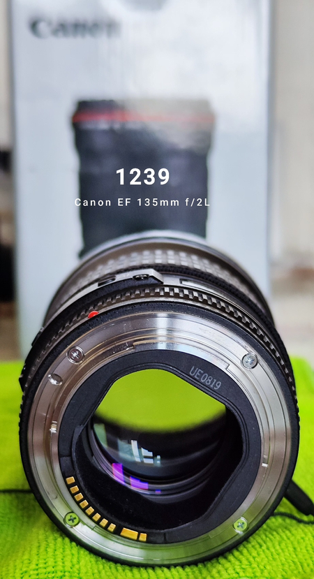 Продам объектив Canon EF 135mm f/2L
