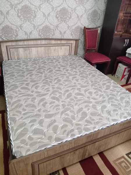Кравать продаётся двуспальная