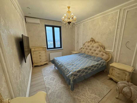 Срочно сдается 4/10/18 квартира 130 м² ЖК \\\