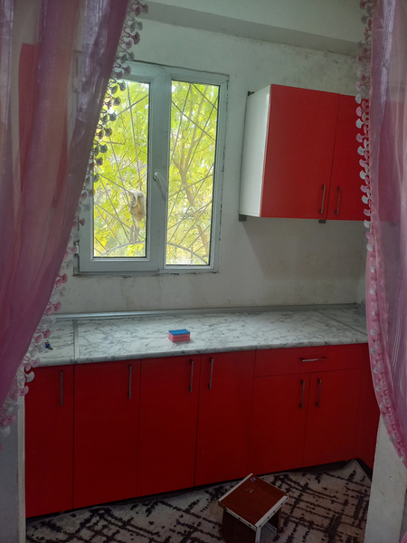 Pul zaril bulgani uchun sotilyapdi