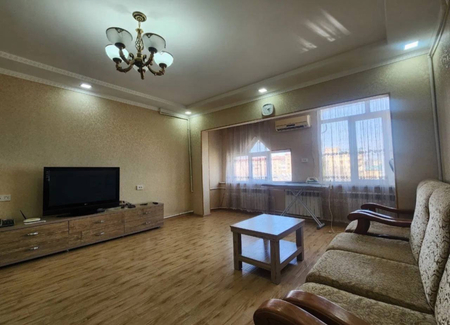 ПРОДАЕТСЯ 2/6/9 на метро Ойбек  ор: Гаранд банк