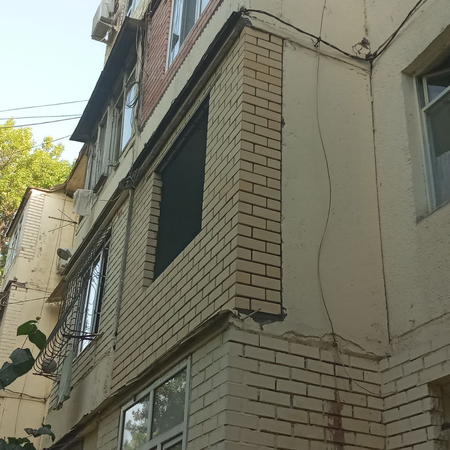 Balkonga g'isht teramiz