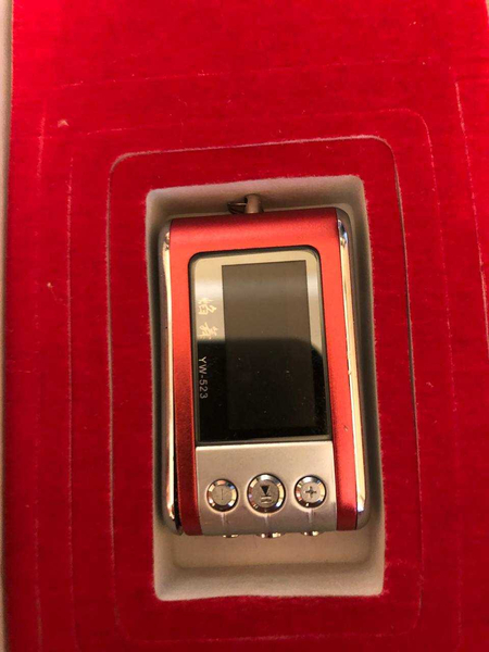 Yanwu mp3 player 256mb