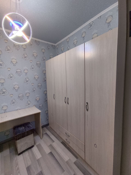 Kvartira sotiladi