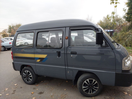 Chevrolet damas deluxe