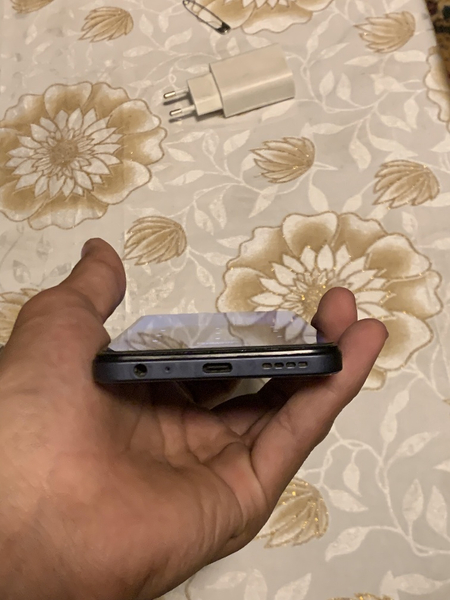 Vivo Y 35 sotiladi 128/4