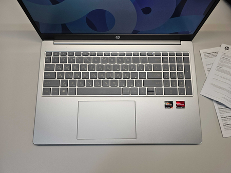 ПРОДАМ HP Laptop 15S-FQ5019 Ноутбук Core™ i3-1215U/8GB/256SSD/15.6