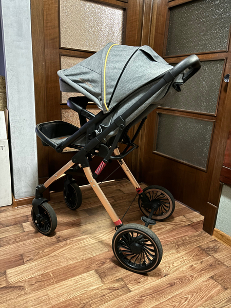 Прогулочная коляска zoning baby