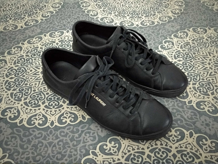 Кроссовки 'Yves Saint Laurent' (размер 40).
