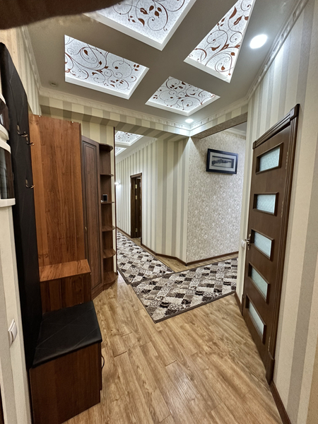 Продается квартира на Ценр Луначарском 3 ком , ремонт, мебель, техника