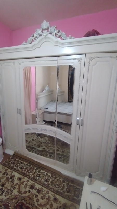 Спальный гарнитур