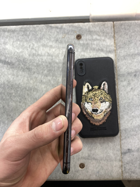 iPhone X ideal  sastayana yomks rodnoy 82%