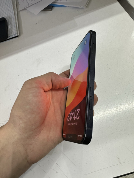 Iphone 12     128gb