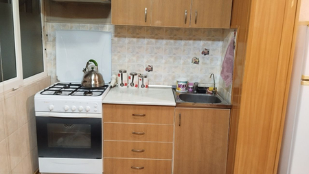 Продаётся 4-х комнатная квартира 1 этаже.