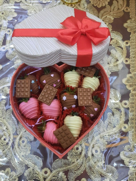 Chokoberry chokobukvayaqinlaringizning quvonchi uchun