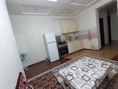 Продается квартира 1/1/2 Мирзо Улугбек улица Корасу 6 (J2838)
