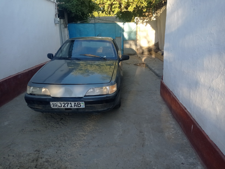 Oʻrtacha gazi bor Espero sons neksiya mator  yuradi mator moy yeyapti