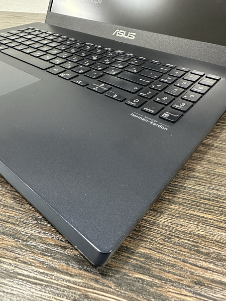 i5 ноутбук Asus X571G, подсветка клавиатуры, как новый
