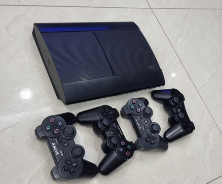 PlayStation 4 Оргинал (Джойстик 2та) хохлаган уйинизни ташлаб бераман