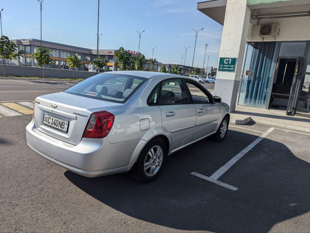 Chevrolet Lacetti 1.8 MT