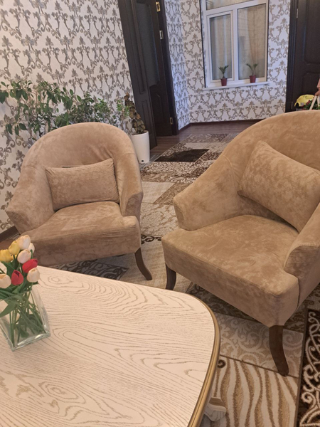 Деван кресла и писминий стол