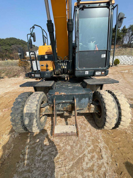 Excavator Hyundai | HW145