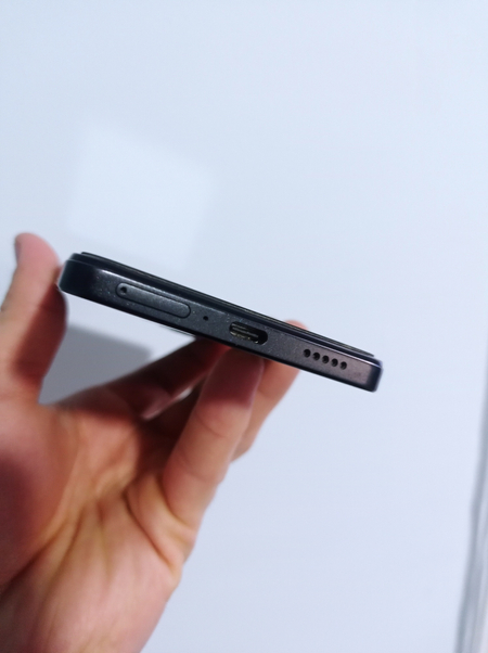 Poco X5 Pro 5G sotiladi.