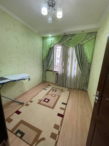 Srochna 3 xonalik arenda faqat oila uchun yoki akuratniy qizla uchun.