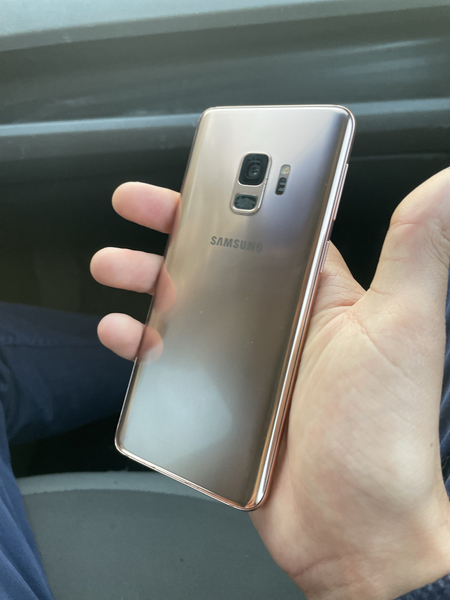 Samsung S9 Sotiladi Idyal
