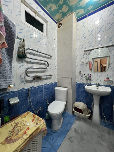 Продается квартира, Чиланзар 1 квартал, 2/1/4