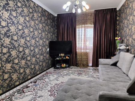Продается квартира массив Кушбеги недорого