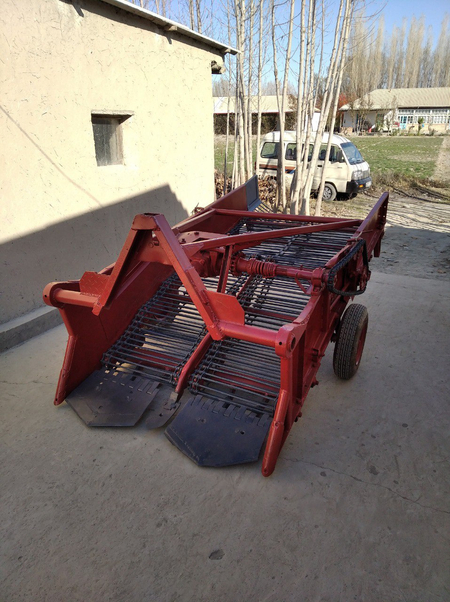 Kartoshka kapalka sotiladi arzon narxda srochno.