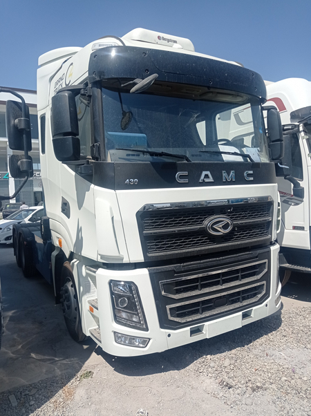 CAMC H9 тягач (tyagach)