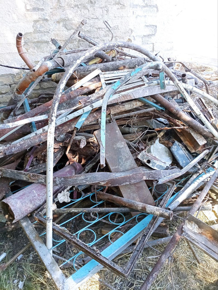 Barcha turdagi metallar olamiz