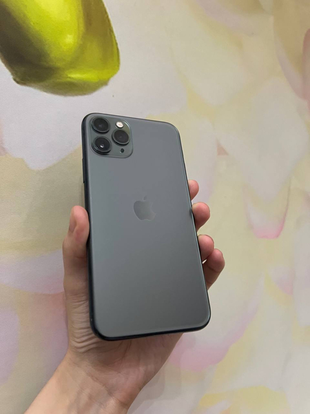 Iphone 11 pro sotiladi