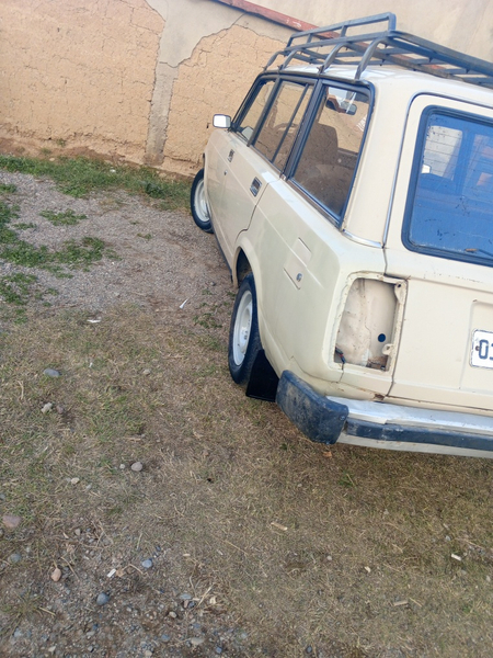 Vaz 2104 yaxshi xolatda